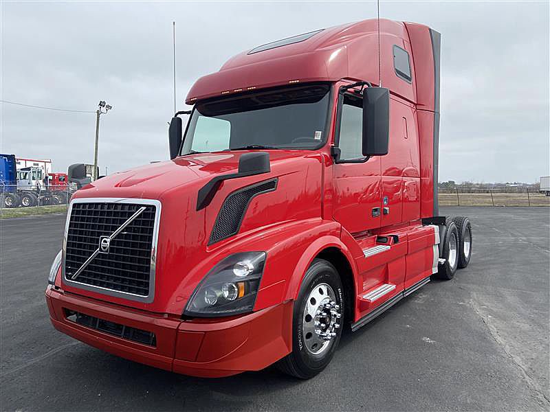 2018 Volvo VNL 670 (For Sale) | 61" Sleeper | #258257