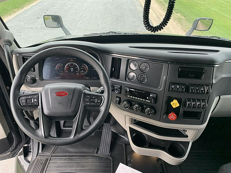 2023 Peterbilt 579 For Sale | 80" Sleeper | #30N783972