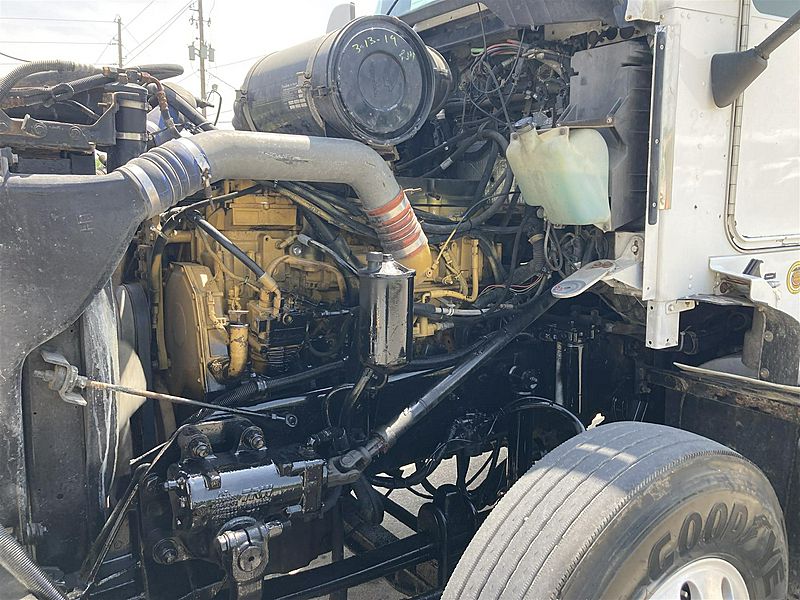 2005 Kenworth T600 For Sale | Day Cab | #5J071712