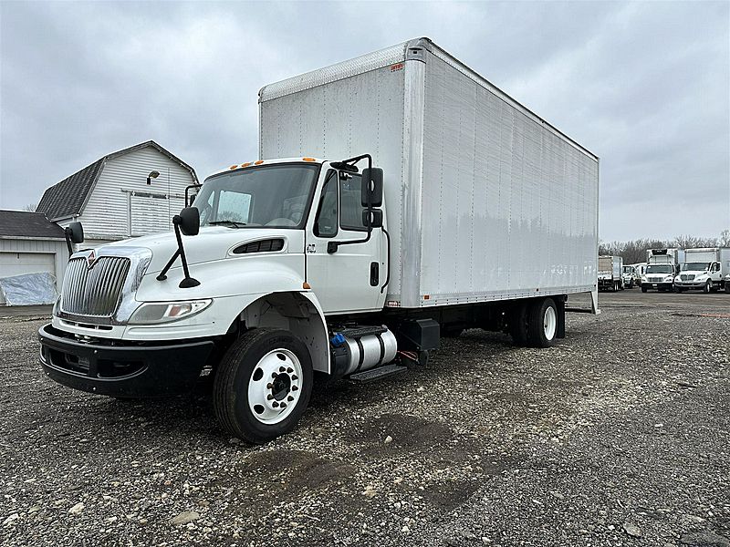 2018 International DuraStar 4300 (For Sale) | 24' | Non CDL | #9307