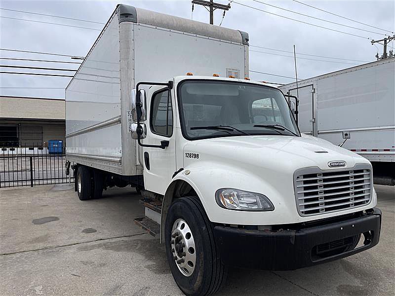 2016 Freightliner M2 106 (For Sale) | Box Van | #258389