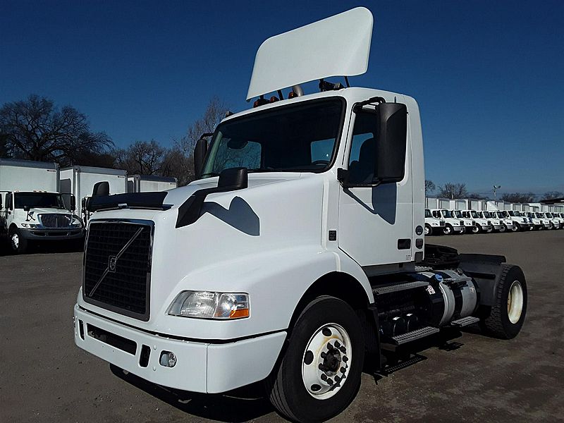 2016 Volvo VNM42T For Sale | Day Cab | #649214