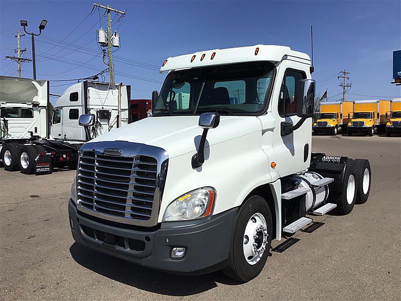 2016 Freightliner CASCADIA (For Sale) | NON Sleeper | #258430