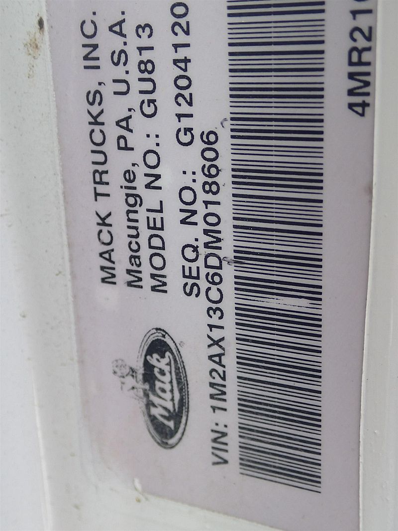 2013 Mack Granite GU813 For Sale | Cab & Chassis | #DM018606