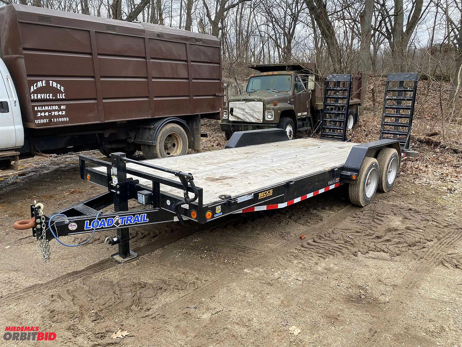 2021 Load Trail Tandem Axle Car Hauler (For Sale) | Open Car Carrier ...
