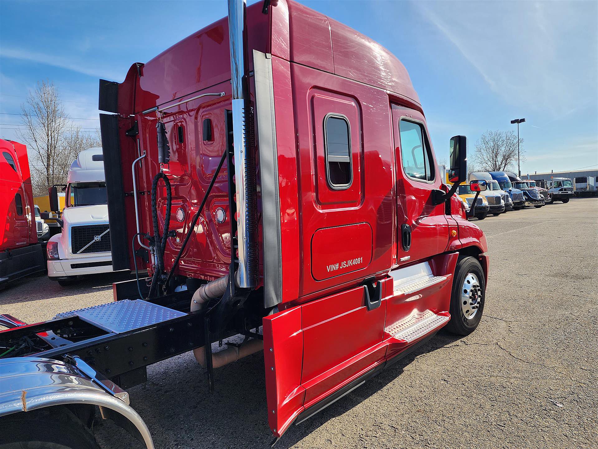 2018 Freightliner Cascadia Evolution (For Sale) | 60" Sleeper | #4*22569