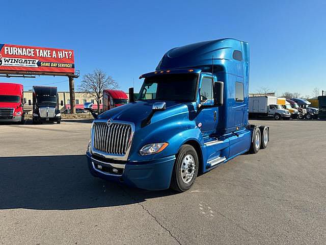 2019 International LT (For Sale) | 73" Sleeper | #258227