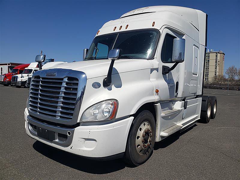 2017 Freightliner CASCADIA EVOLUTION (For Sale) | 72" Sleeper | #258623