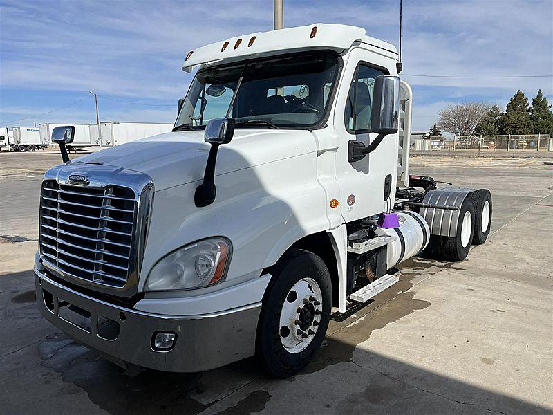 2015 Freightliner CASCADIA 125 For Sale | Day Cab | #317473