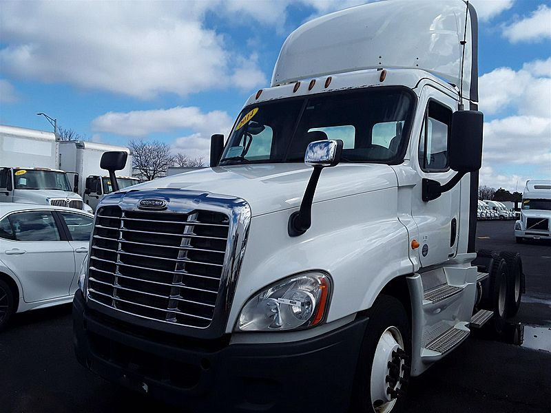 2014 Freightliner CASCADIA 125 For Sale | Day Cab | #318165