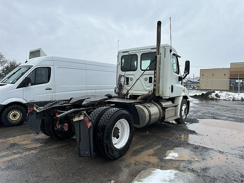 2014 Freightliner CASCADIA 113 For Sale | Day Cab | #538624