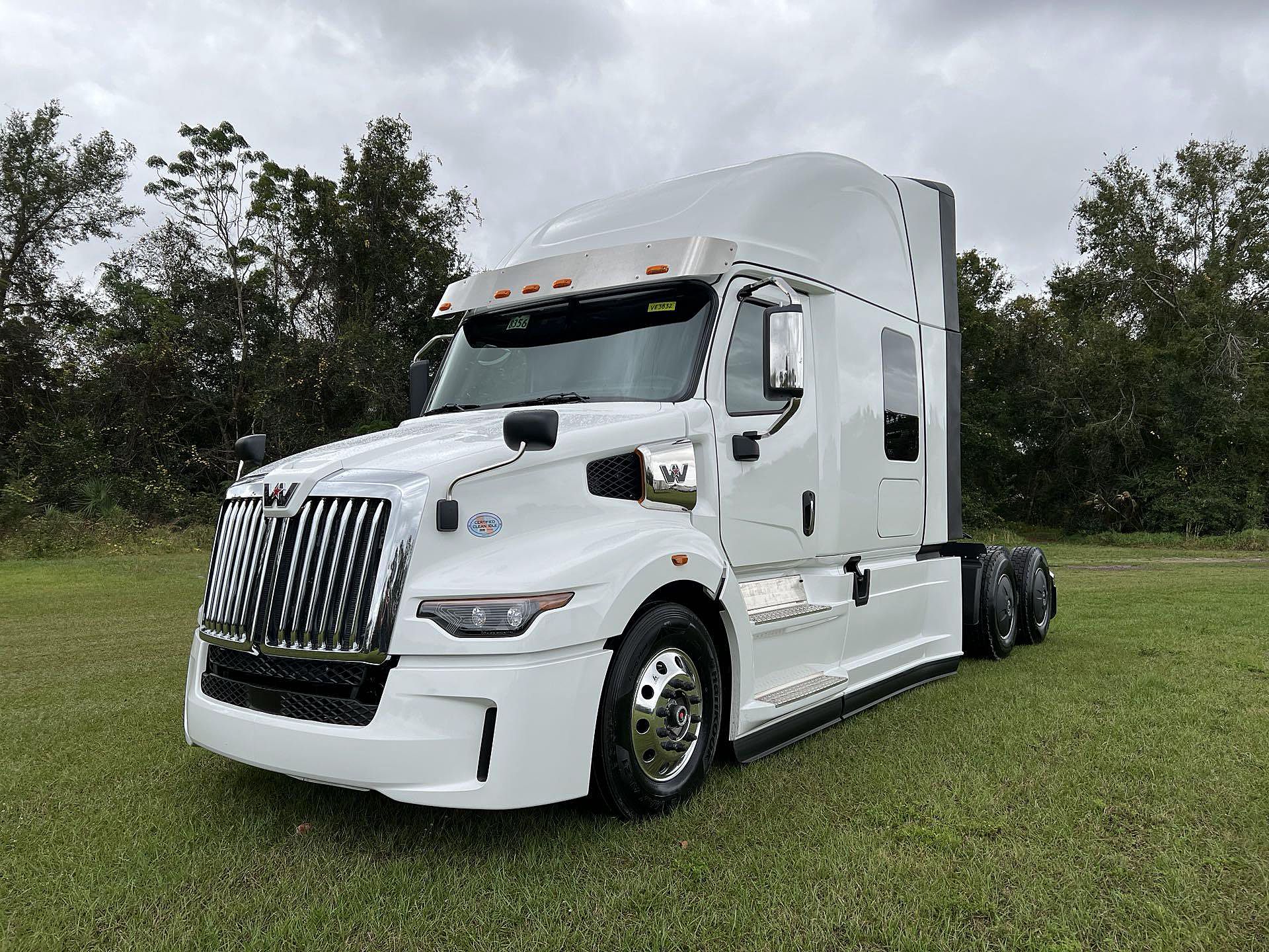 2024 Western Star 57X For Sale | 72" Sleeper | #VE3832