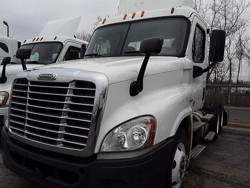 2015 Freightliner CASCADIA 125 For Sale | Day Cab | #639715