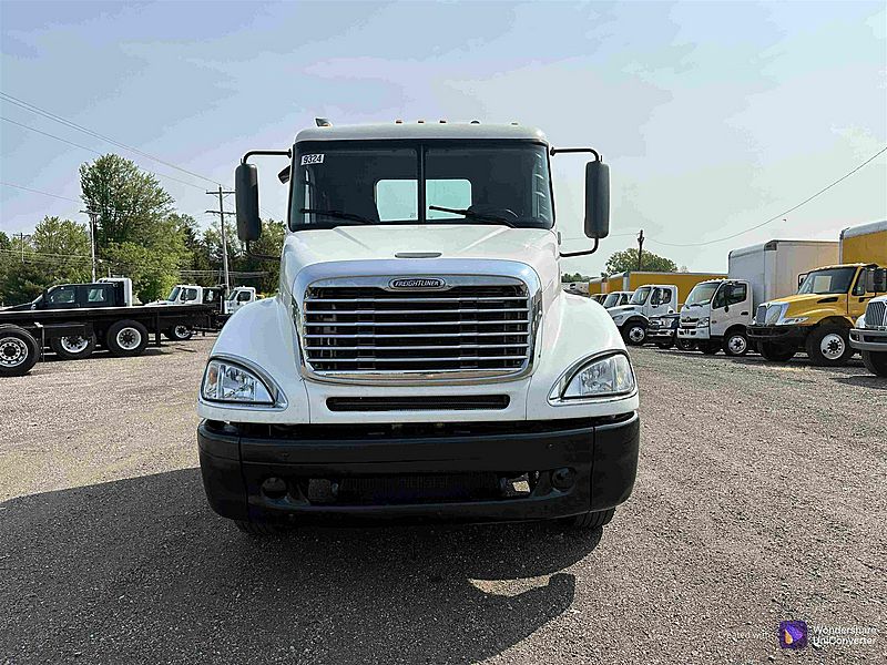 2007 Freightliner Columbia (For Sale) | Day Cab | #9324