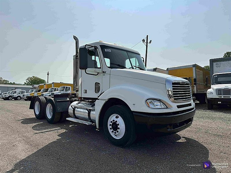 2007 Freightliner Columbia (For Sale) | Day Cab | #9324