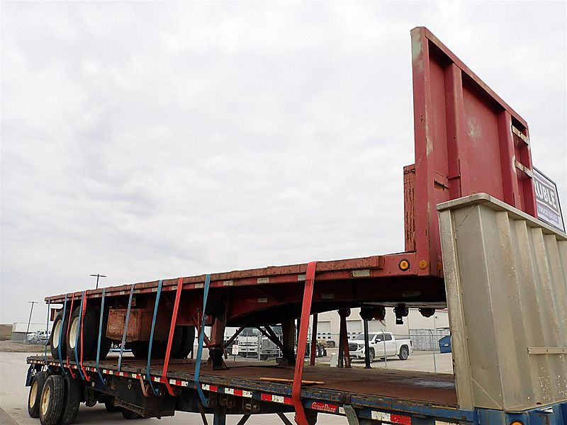 2000 Utility (For Sale) | Flatbed | #YA361405