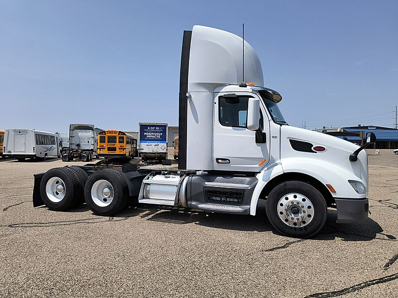 2018 Peterbilt 579 For Sale | Day Cab | #461A-23 2018 Peterbilt 579 For Sale | Day Cab | #461A-23