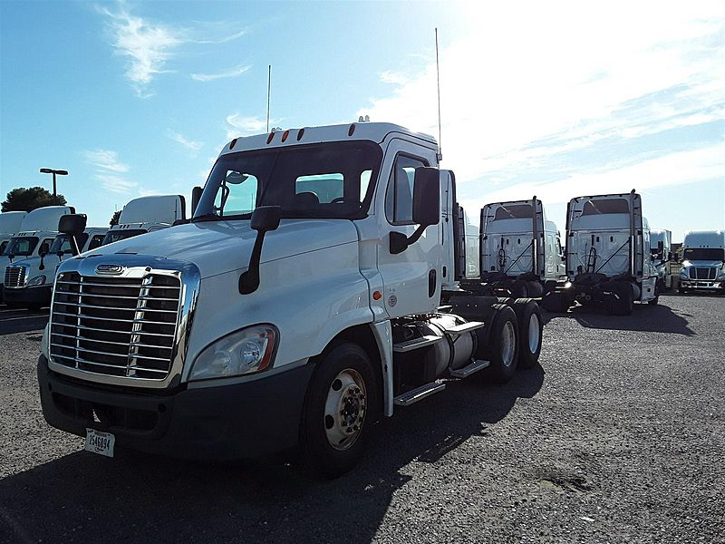 2015 Freightliner CASCADIA 125 For Sale | Day Cab | #341786