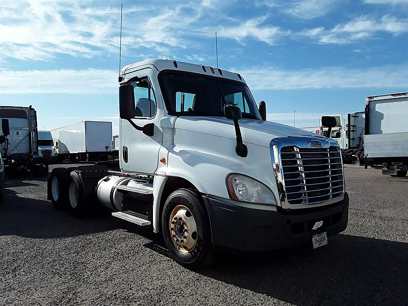 2015 Freightliner CASCADIA 125 For Sale | Day Cab | #341786