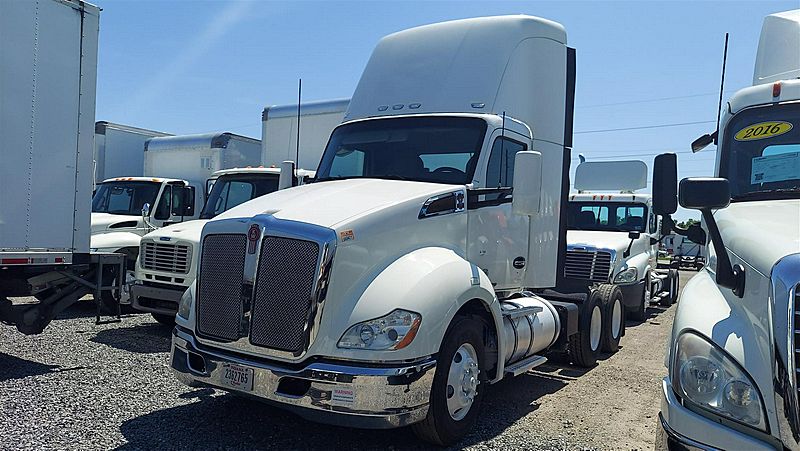 2016 Kenworth T600A (For Sale) | Day Cab | #643815