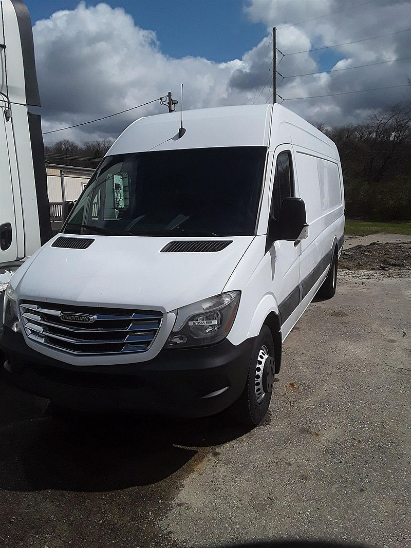 2016 Mercedes-Benz SPRINTER 3500 (For Sale) | Step Van | Non CDL | #670565