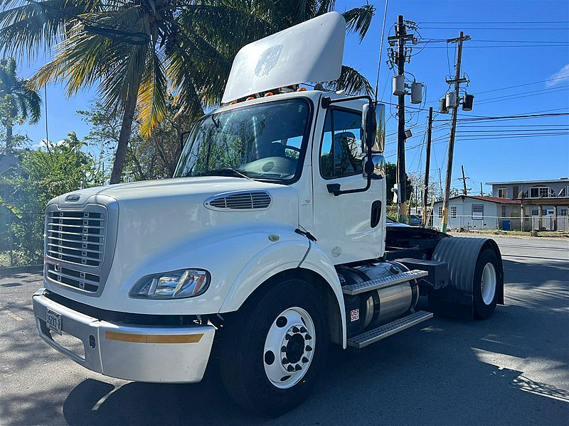 2014 Freightliner M2 112 For Sale | Day Cab | #521199