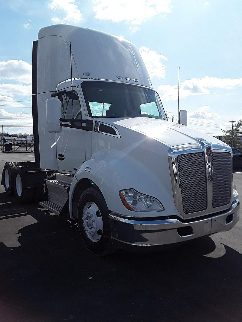 2016 Kenworth T600A (For Sale) | Day Cab | #643822