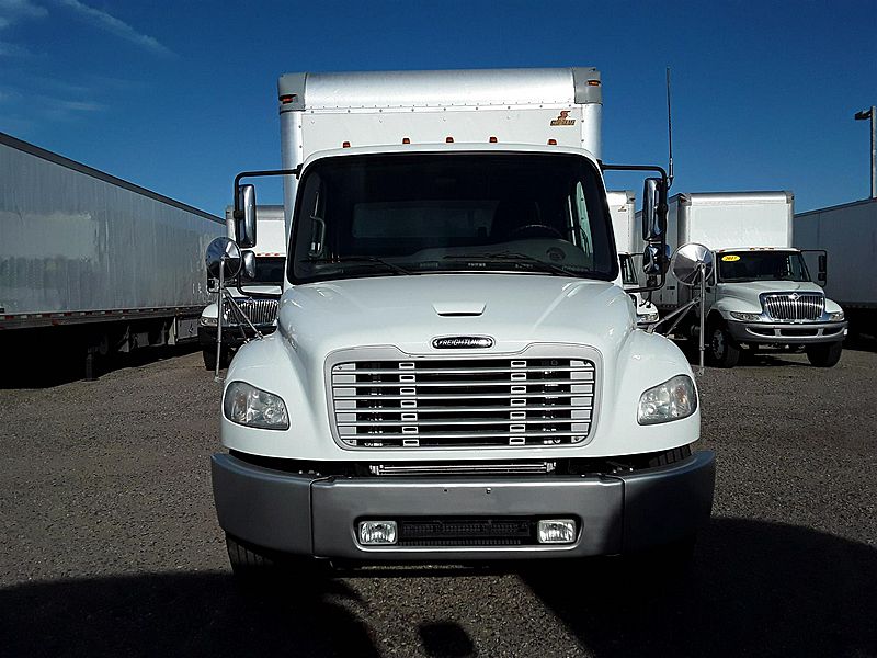 2017 Freightliner M2 106 For Sale | 18' Box | #674066
