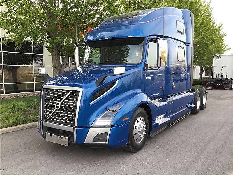 2020 Volvo VNL 860 For Sale | 77" Sleeper | #258807