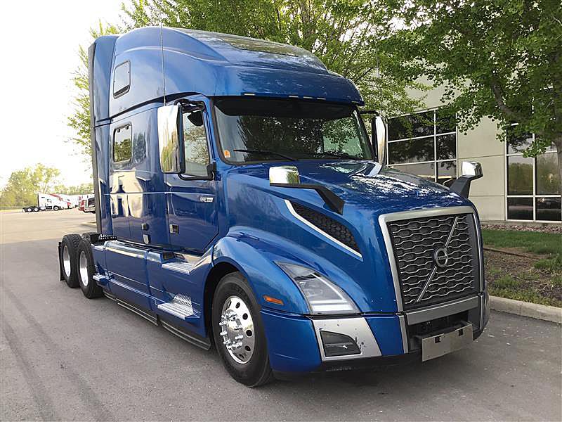 2020 Volvo VNL 860 For Sale | 77" Sleeper | #258807