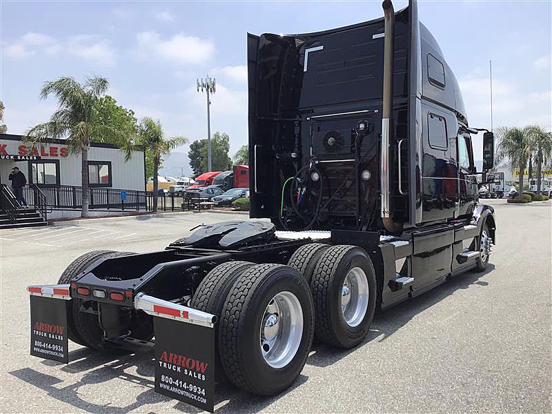 2018 Volvo VNL 780 For Sale | 77" Sleeper | #258816