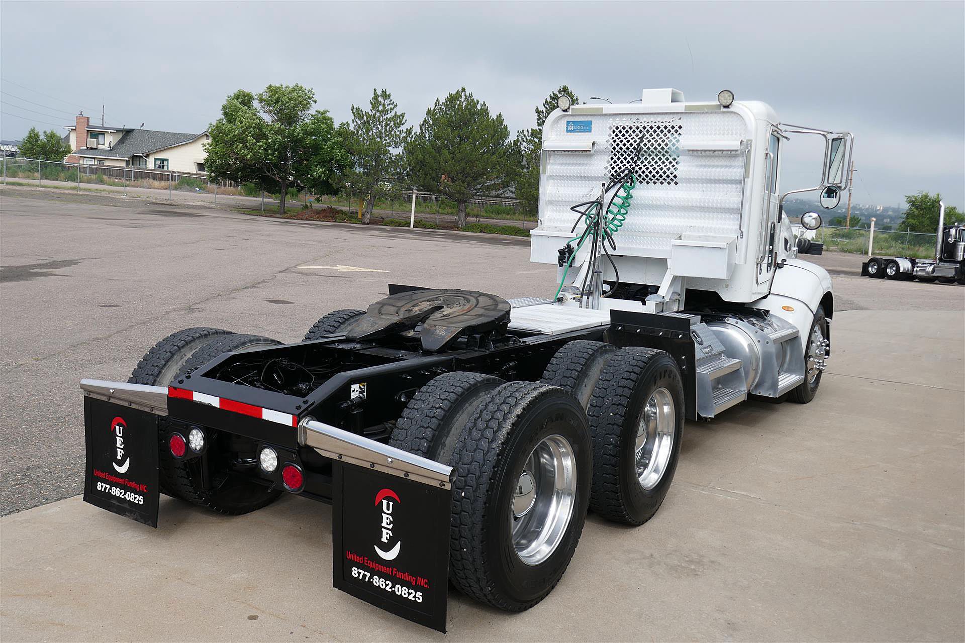 2011 Peterbilt 384 For Sale | Day Cab Sleeper | #4839G
