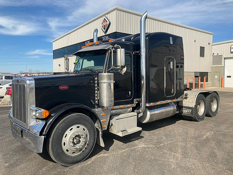 2006 Peterbilt 379 (For Sale) | 63" Sleeper | #54843
