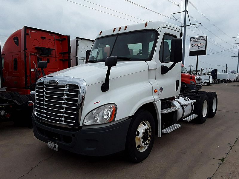 2014 Freightliner CASCADIA 125 For Sale | Day Cab | #555569