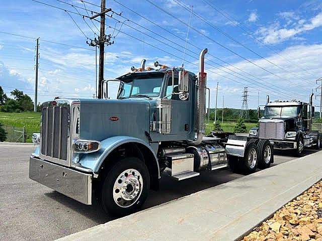 2019 Peterbilt 389 For Sale | Day Cab | #5490W
