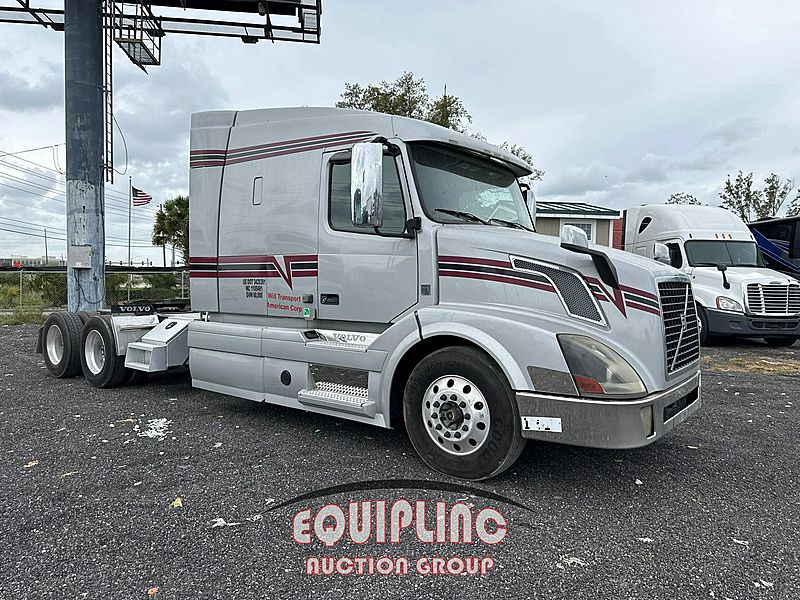 2016 VOLVO TRUCK VNL For Sale | 60" Sleeper | #CCFGN951616