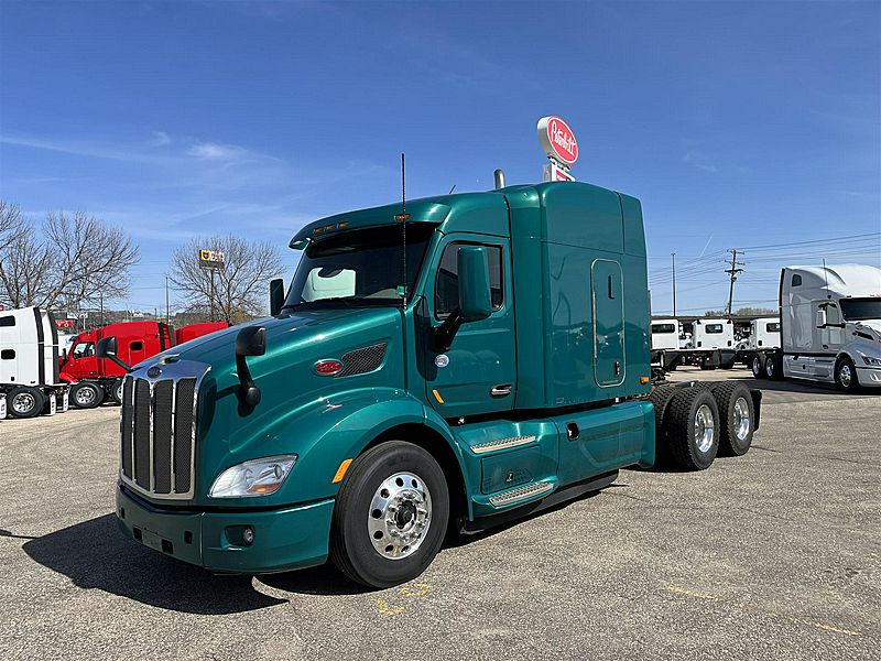 2018 Peterbilt 579 (For Sale) | 72" Sleeper | #30N462535