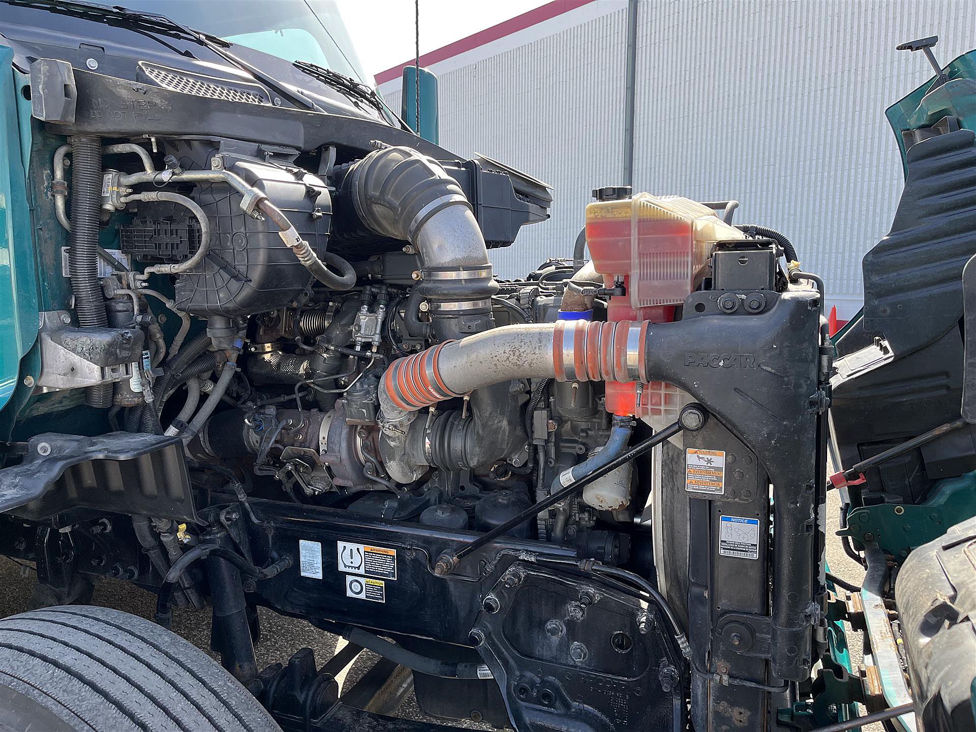 2018 Peterbilt 579 (For Sale) | 72" Sleeper | #30N462535