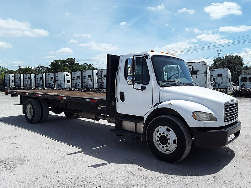 2014 Freightliner M2 106 For Sale | Flatbed | Non CDL | #518050