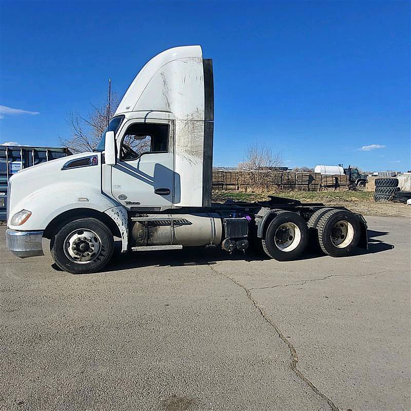 2016 Kenworth T600A For Sale | Day Cab | #643835