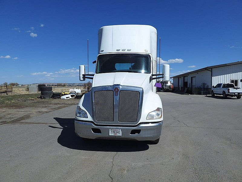 2016 Kenworth T600A For Sale | Day Cab | #643835