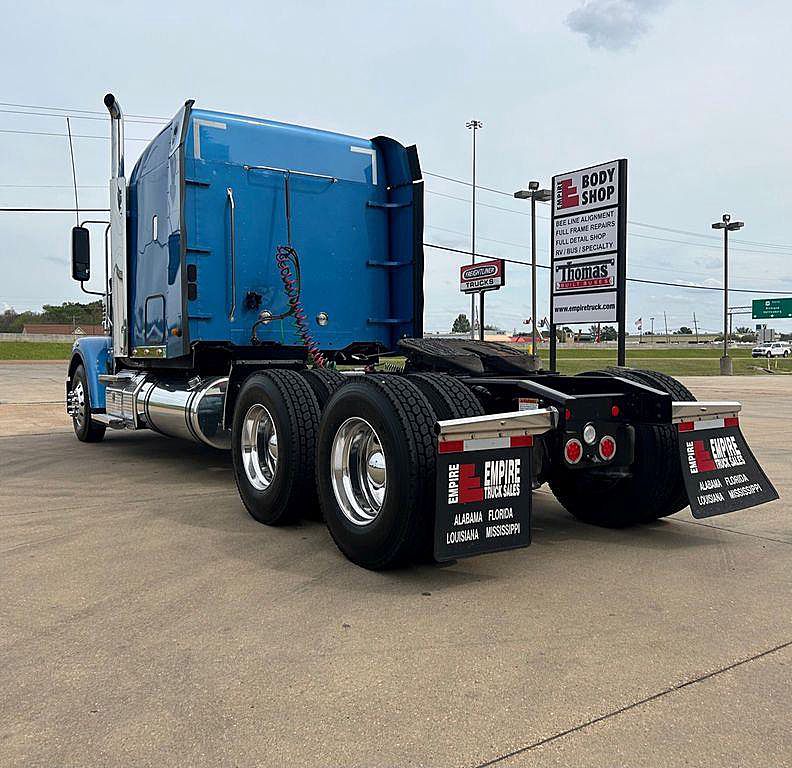 2022 Freightliner 122SD For Sale | Day Cab | #262696