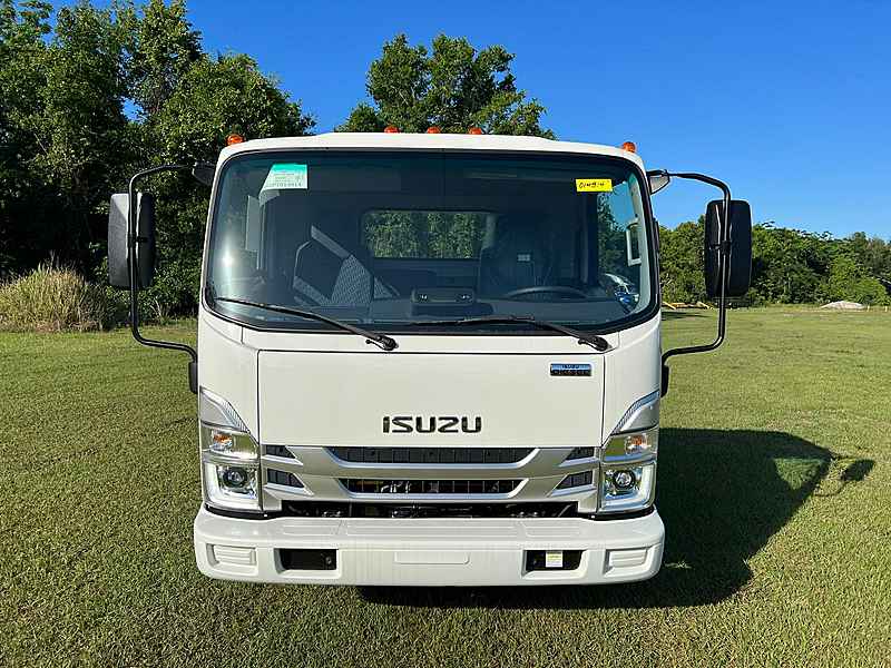 2023 Isuzu Npr