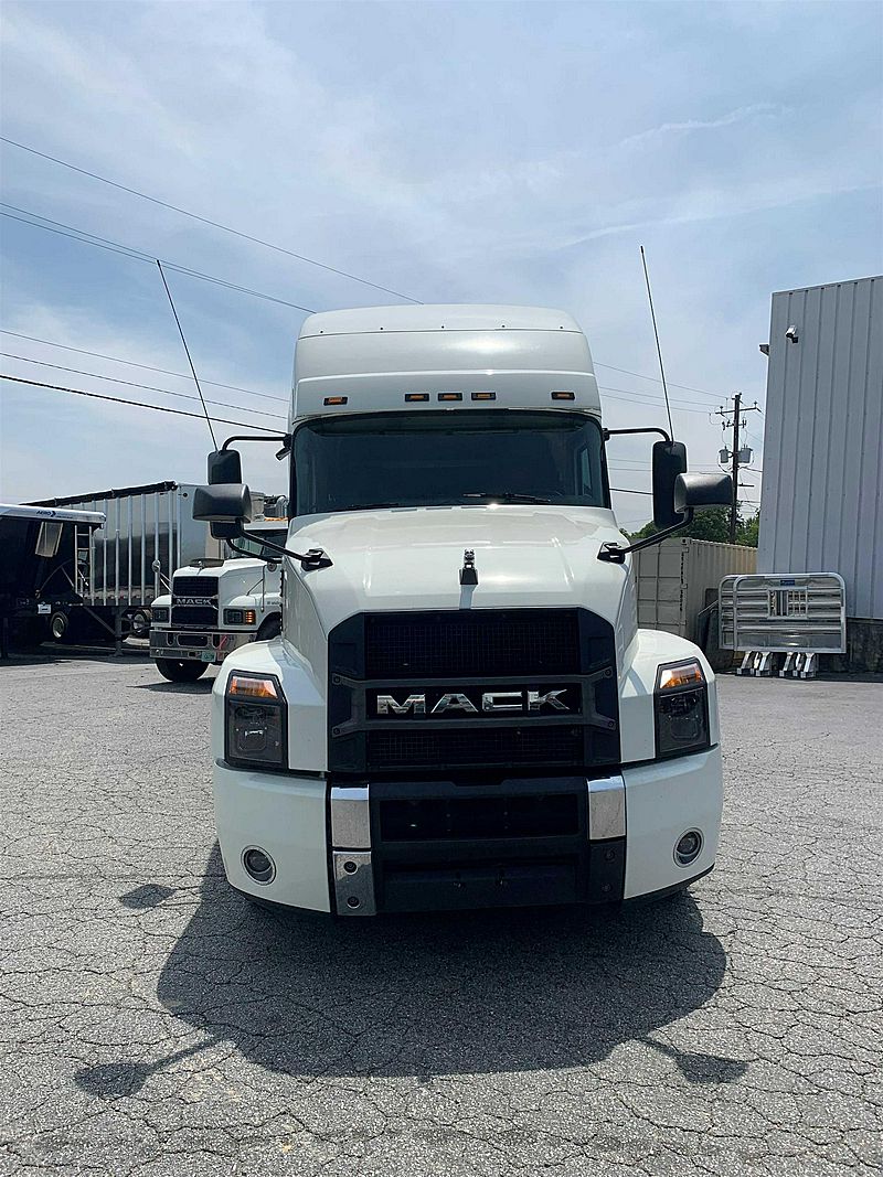 2019 Mack Anthem AN64T (For Sale) | 70" Sleeper | #13MU008349