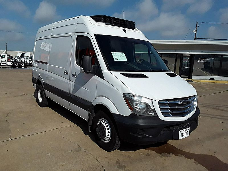 2017 Mercedes-Benz SPRINTER 3500 (For Sale) | Refrigerated Van | #744160