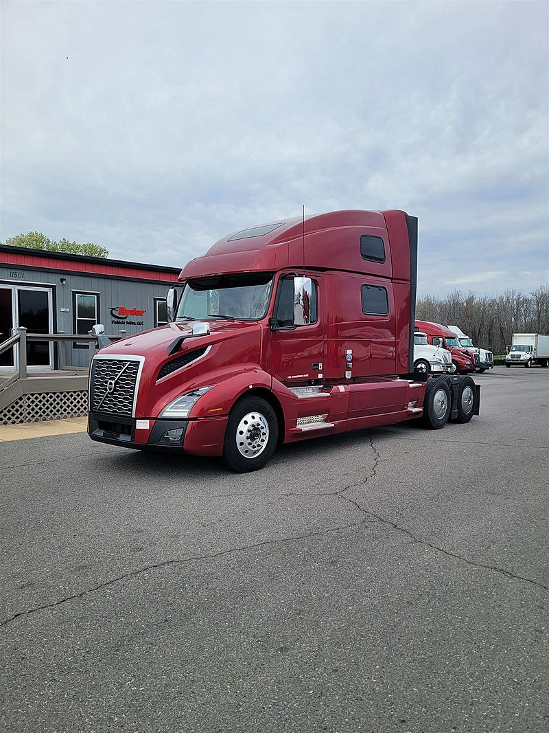 2018 Volvo VNL 860 For Sale | 73" Sleeper | #782363