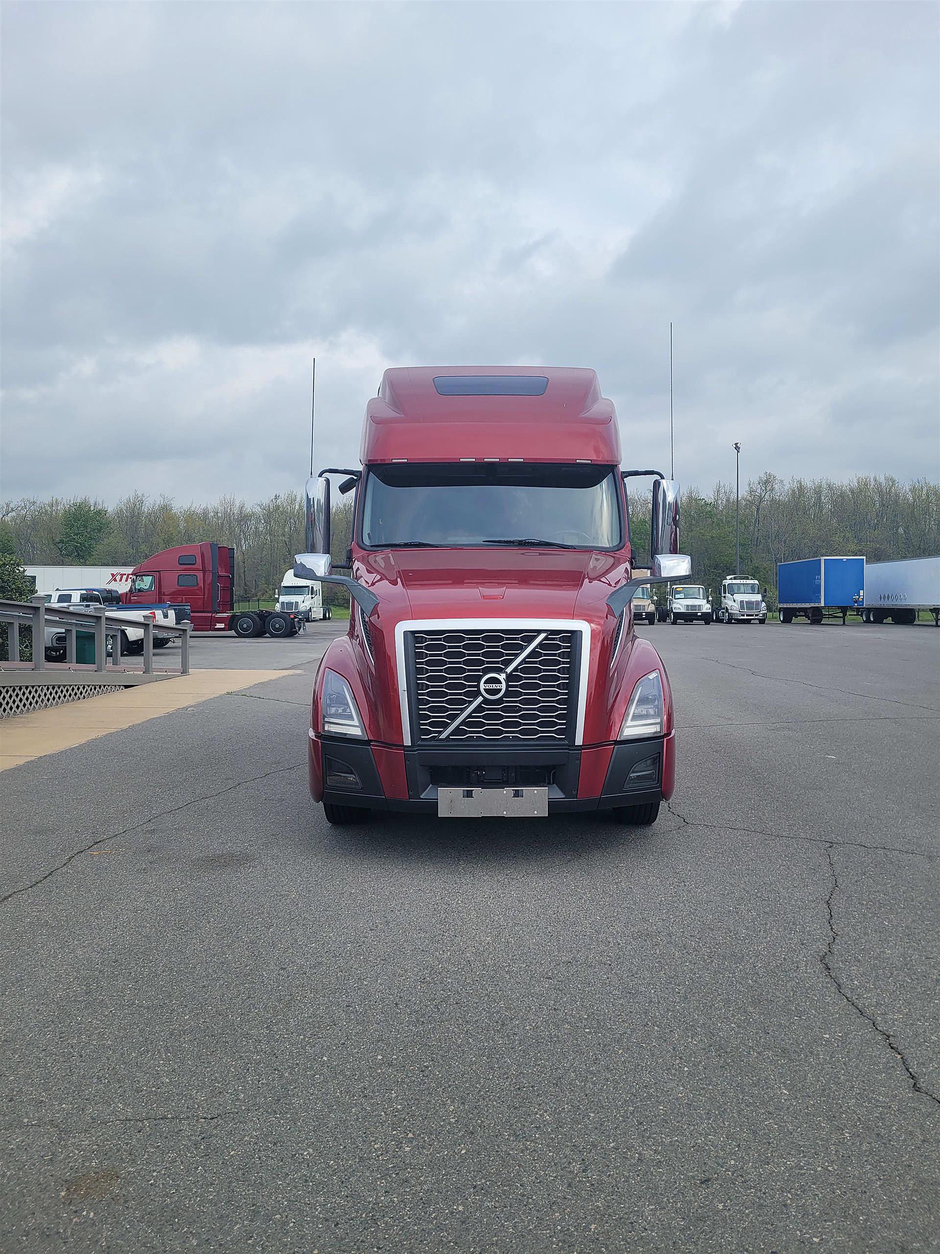 2018 Volvo VNL 860 For Sale | 73" Sleeper | #782327