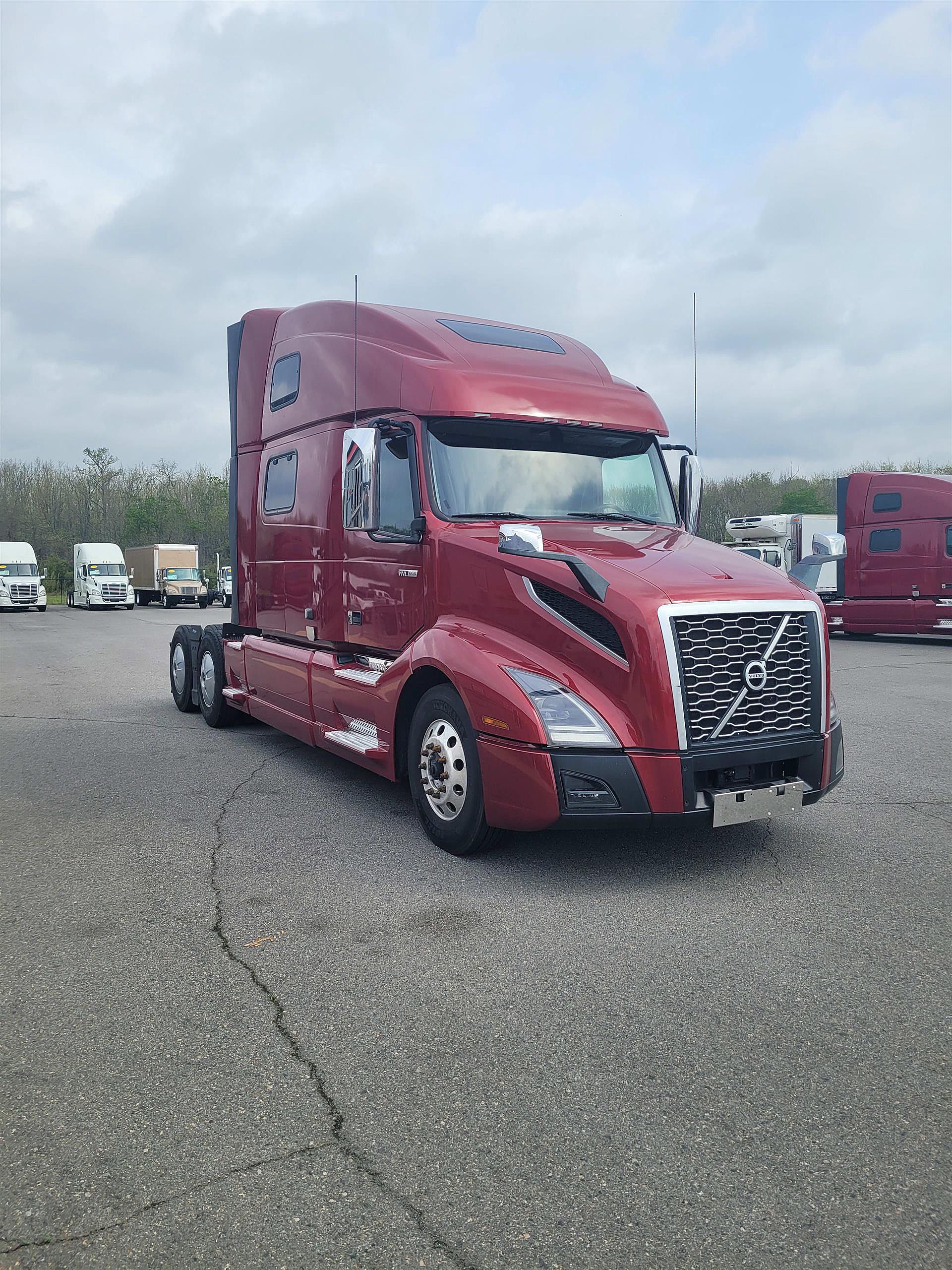 2018 Volvo VNL 860 For Sale | 73" Sleeper | #782327