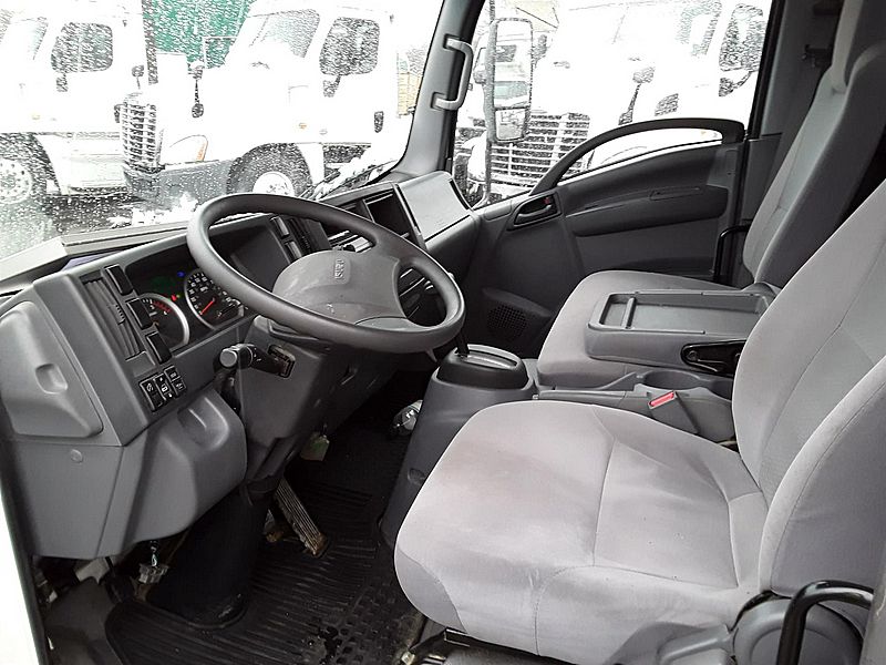 2018 Isuzu NQR For Sale | 20' Box | Non CDL | #807654