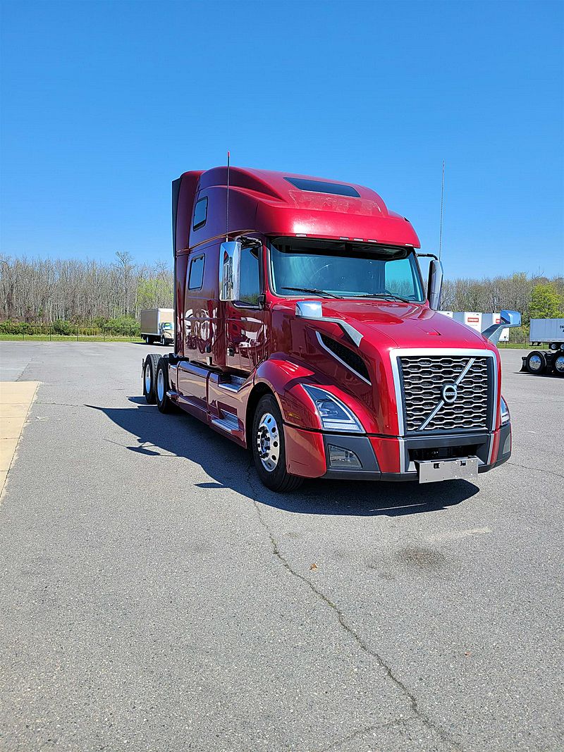 2019 Volvo VNL 860 For Sale | 73" Sleeper | #783918